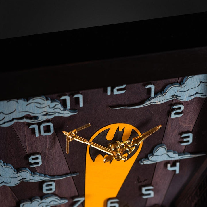 Licensed Batman Clock: Bold Super Hero Decor & DC Gifts – ZeWood